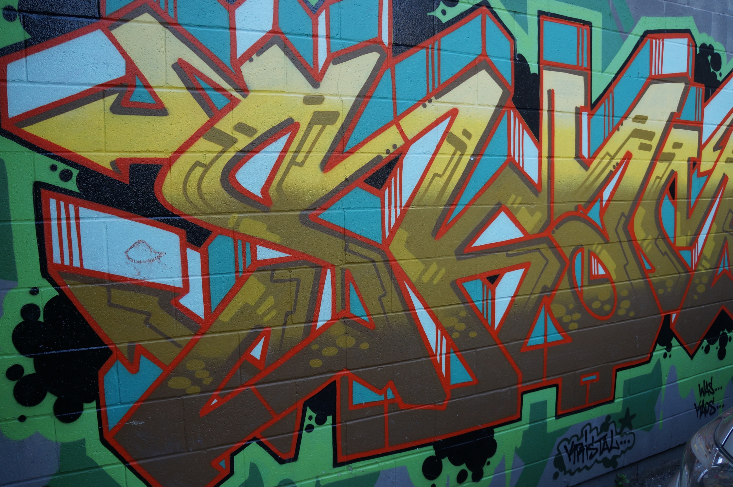 Toronto Graffiti Tour | Photo Essay | Walking Tour | Pictures