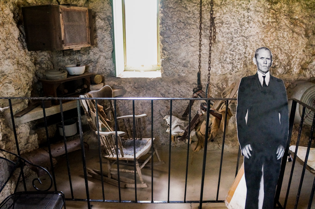 Coral Castle | Tribute to Love in Limestone | Miami | Review | Photo