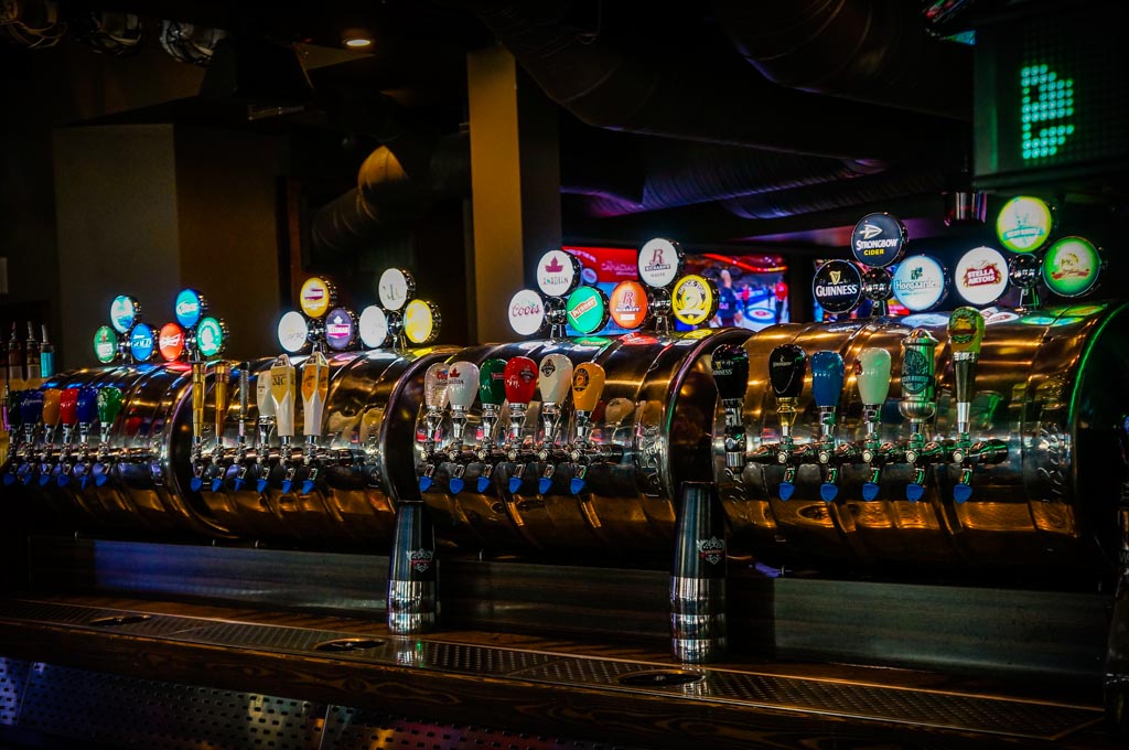 The Canadian Brewhouse - Food, Sports, and Fun!